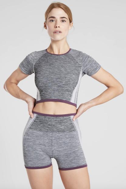 14 Best Workout Tops, Tees, & Tanks 2020 | Workout Tops for Women ...