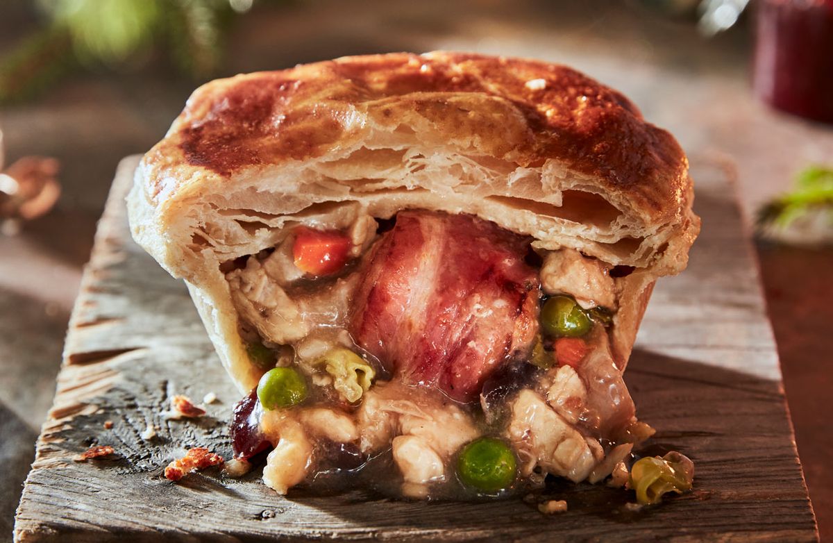 Iceland launch festive pie filled with a full Christmas dinner | GoodtoKnow
