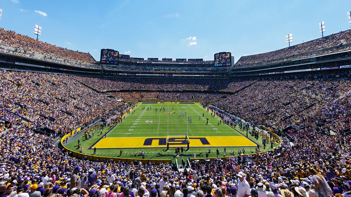 LSU Geauxs LED—And More College Football Stadiums Ready to Light Up in 2024 | AVNetwork