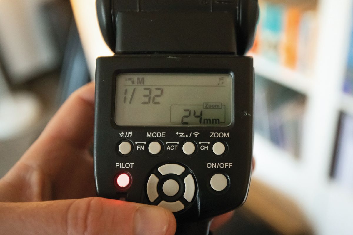 Home photography ideas: Dancing paint, using the magic of flash ...