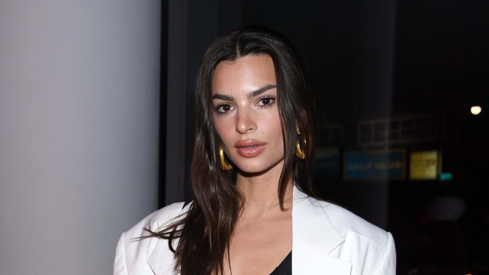 Emily Ratajkowski Shared a Super Cute Childhood Throwback | Marie Claire