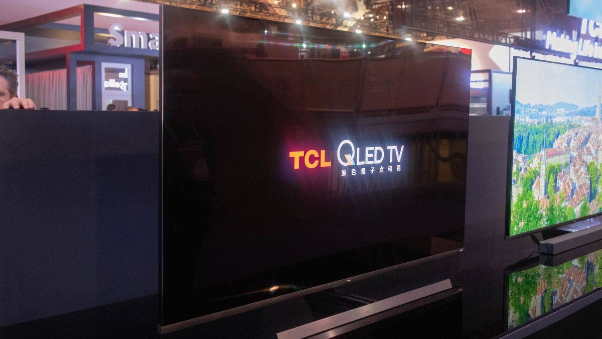 Hands on: TCL 8-Series 8K QLED Roku TV review | TechRadar