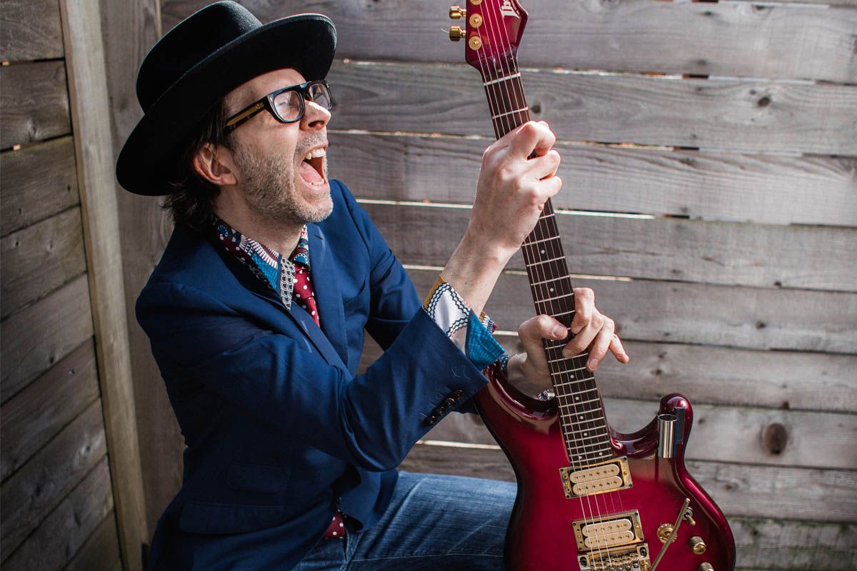 Paul Gilbert: “Hendrix had his thumbs all over the guitar, beating away ...