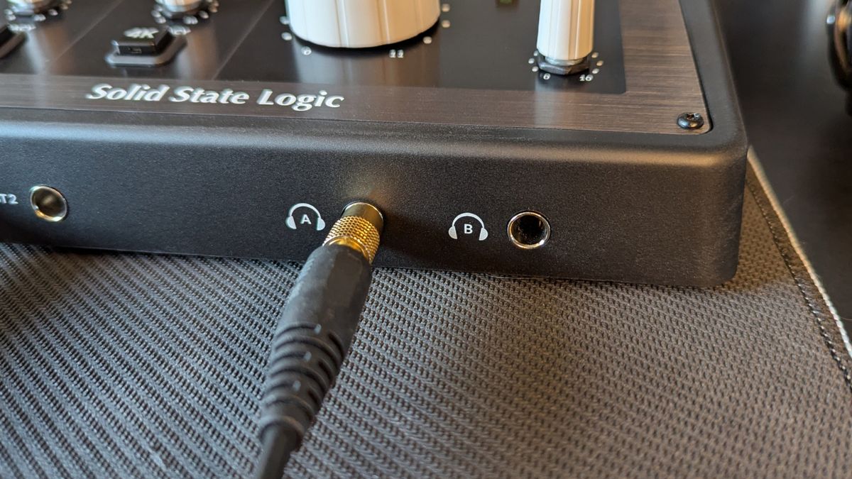 “Presents a supremely intuitive workflow and fantastic quality preamps ...