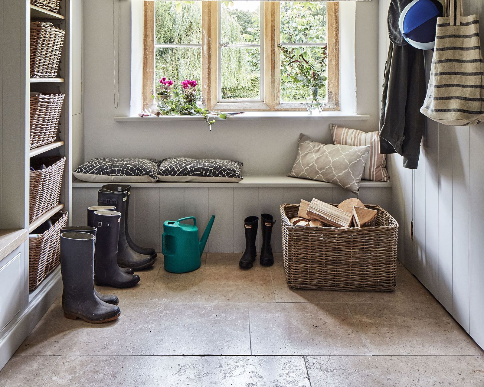 Shoe storage: 10 stylish ways to store your footwear | Homes and Gardens