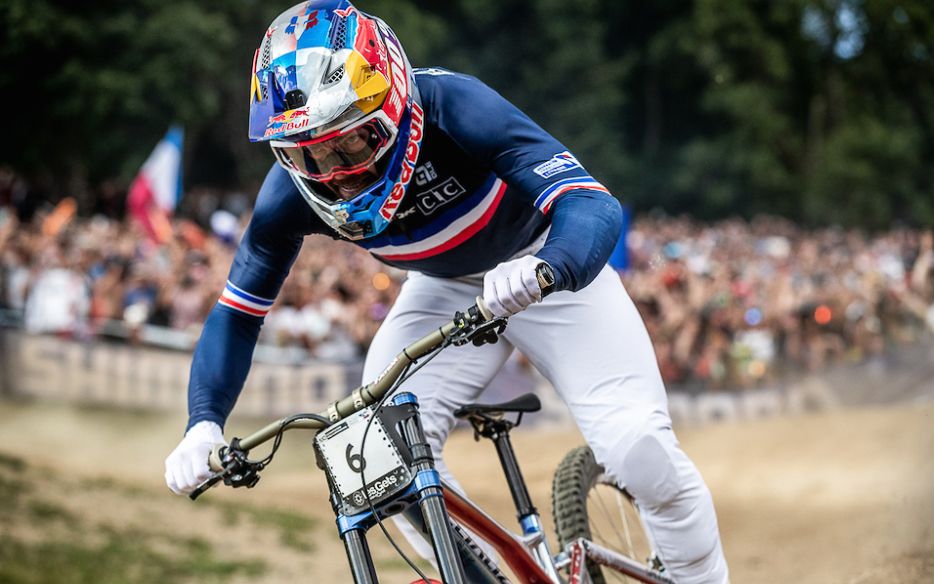 Downhill is back as the UCI World Cup kicks off in Lenzerheide this ...