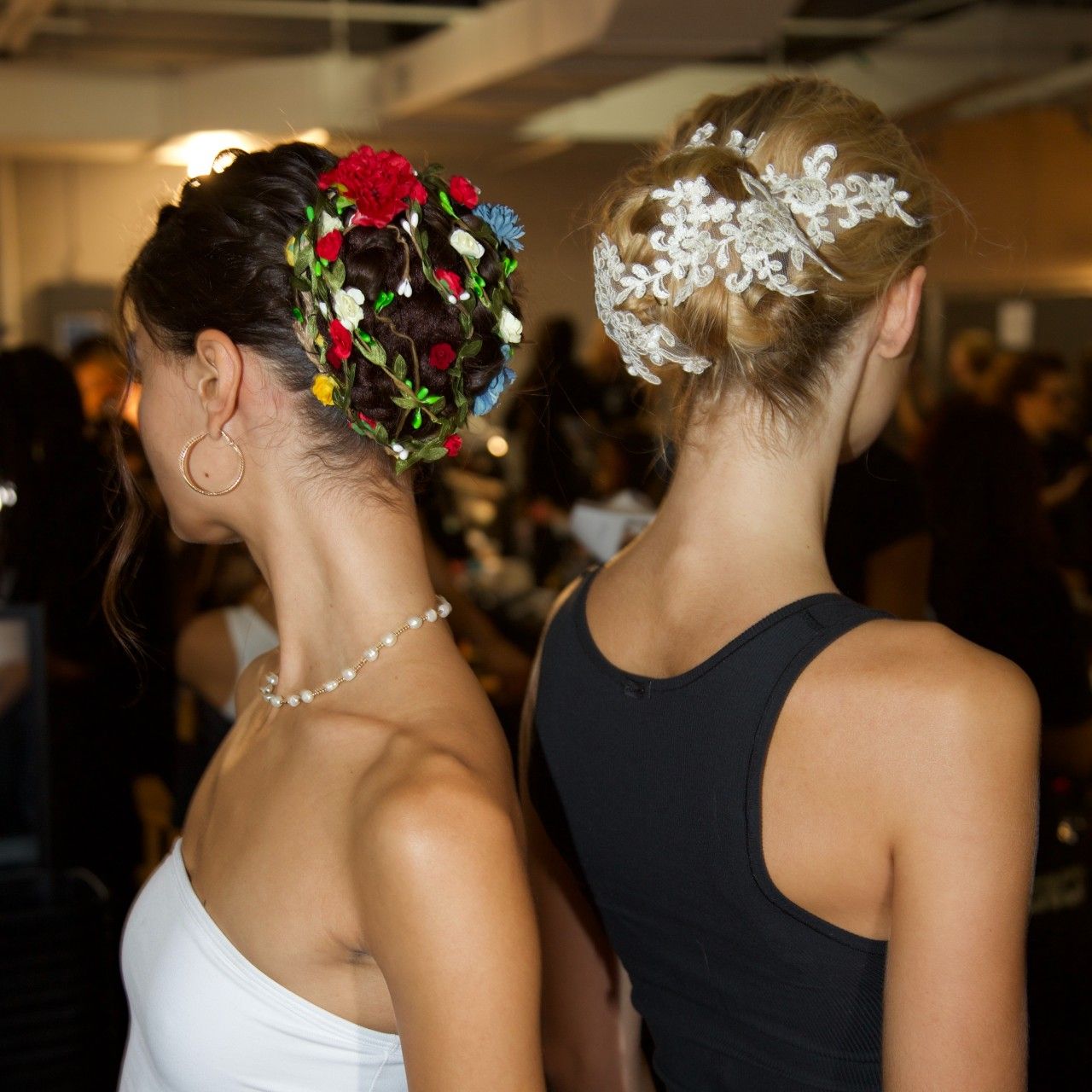 How to Achieve the “Romantic Parisian” Hair Trend from NYFW | Who What Wear