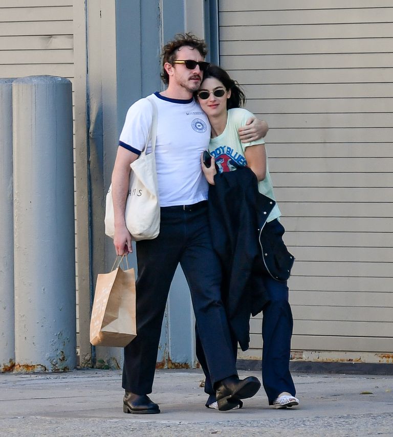 Gracie Abrams and Paul Mescal Couple Up in Dark Wash Jeans and ...