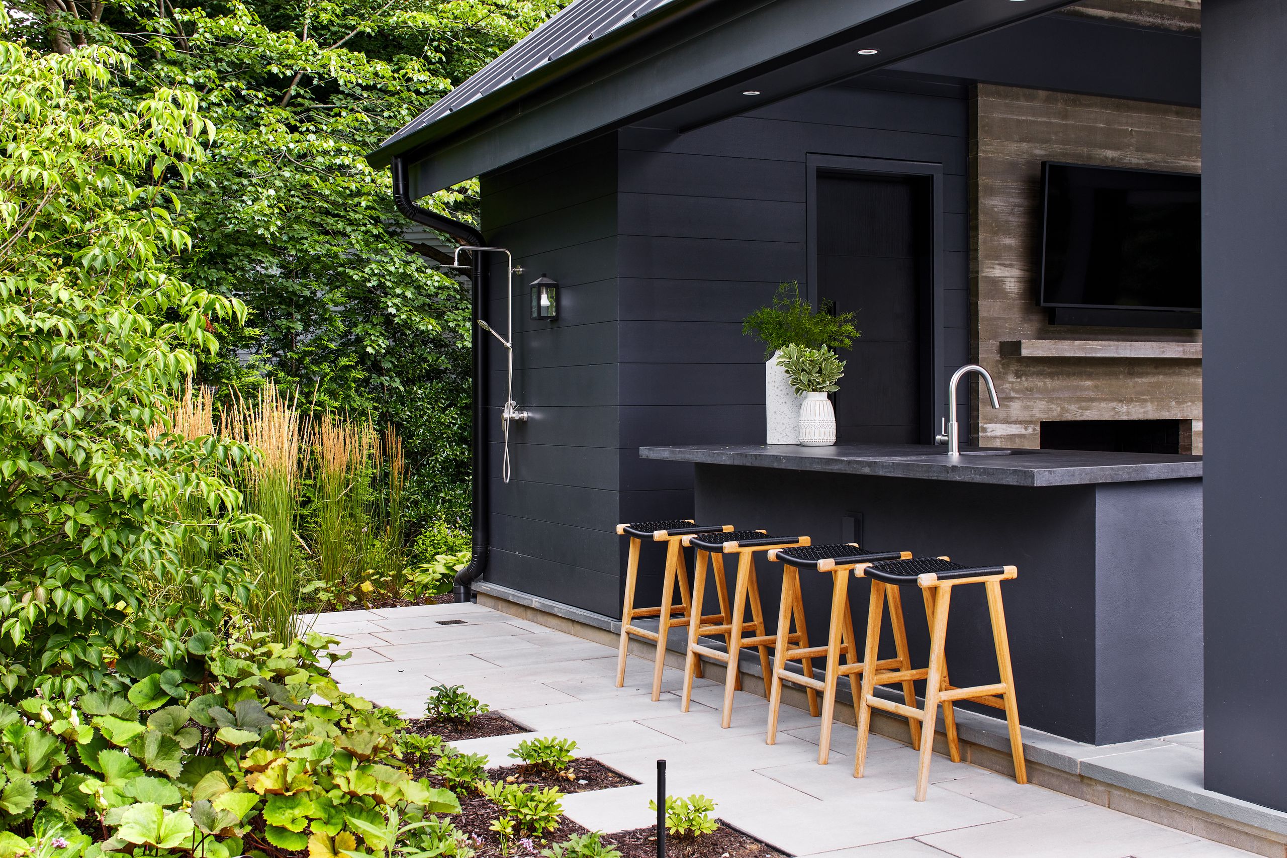 5 Outdoor Kitchen Trends to Make Alfresco Spaces Feel Fresh | Livingetc