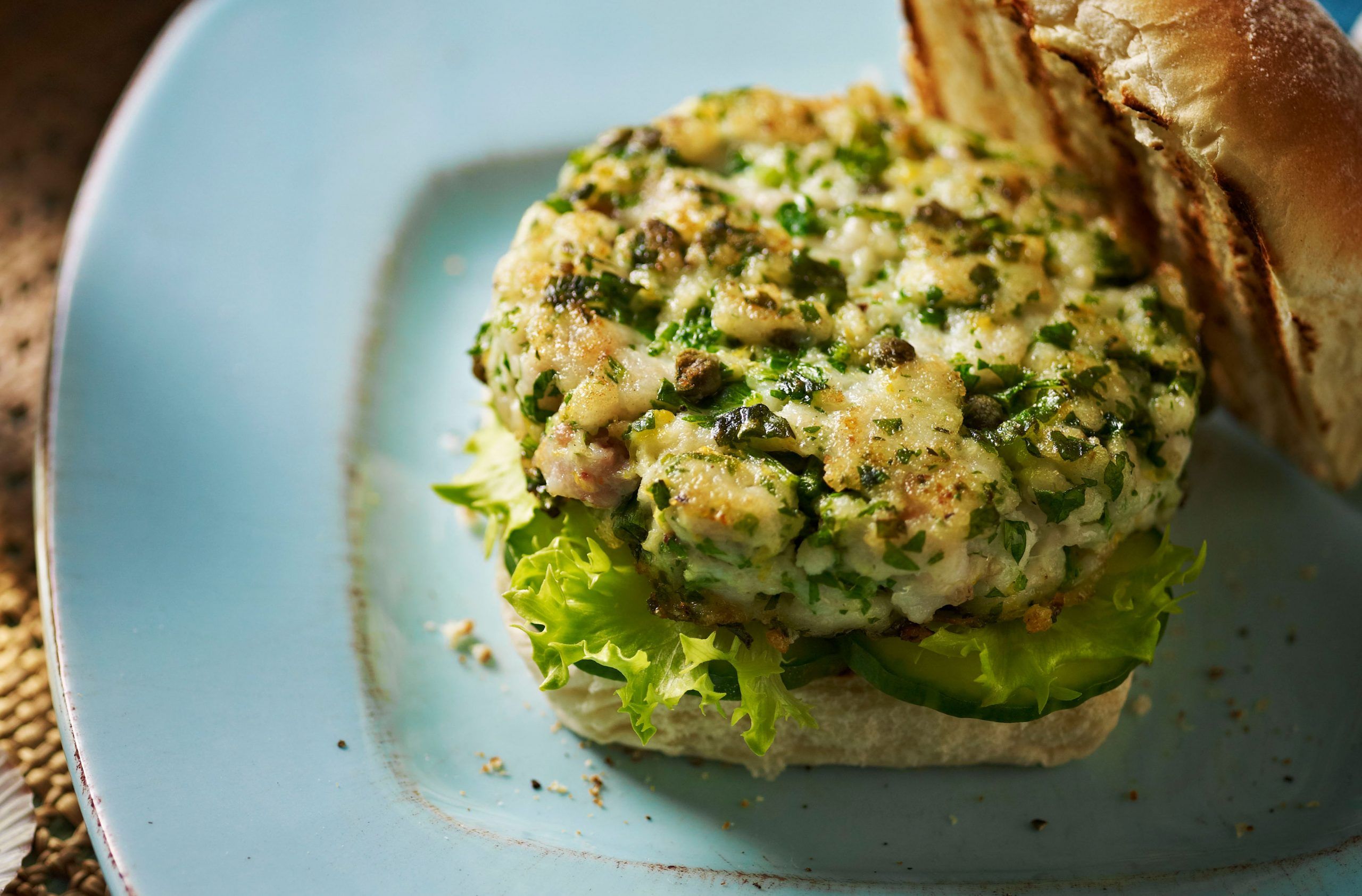 Fish burger | Brunch Recipes | GoodtoKnow