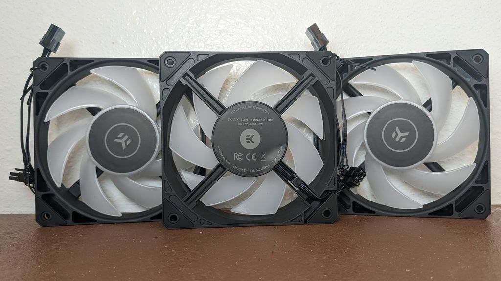 EK Nucleus AIO CR360 Lux D-RGB Review: New King of AIO Cooling | Tom's ...