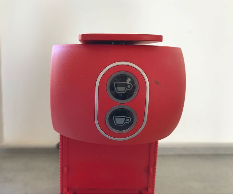 illy ESE coffee maker review: for chic compostable coffee | Homes and ...