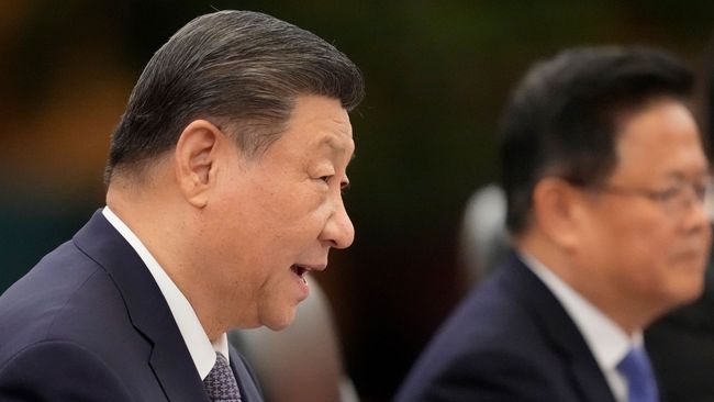China’s president pushes AI dominance while cautioning provincial ...