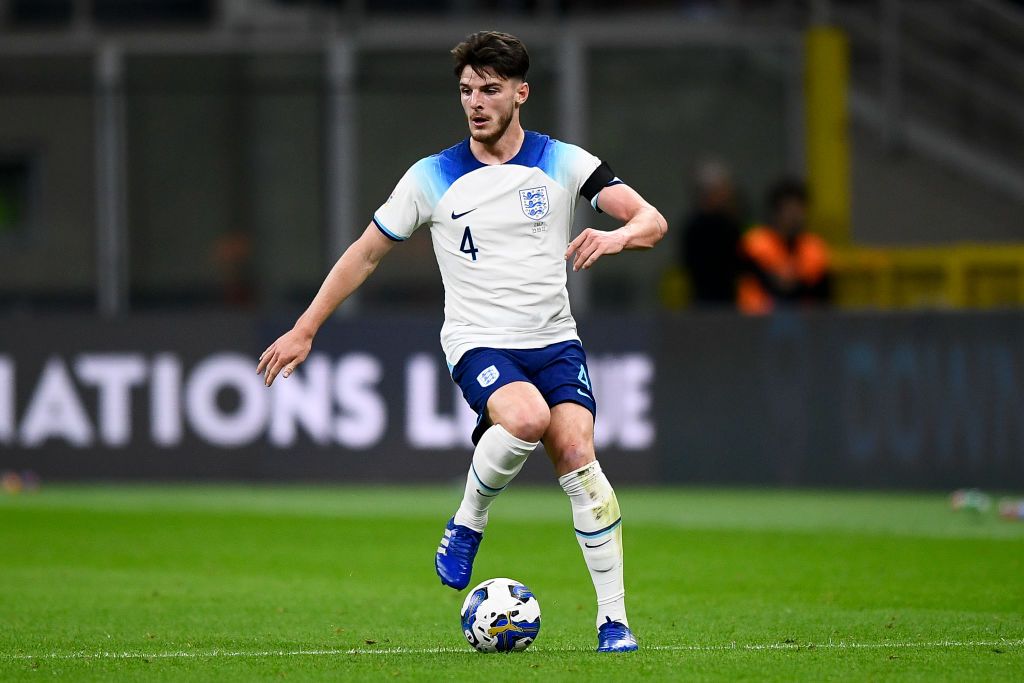 Three Lions on a shirt… apart from when they’re not. The 150 year ...