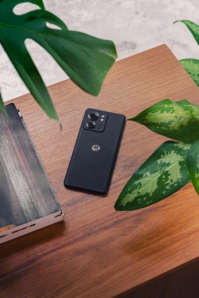 Motorola Edge 2023 arrives as a mid-range device with a premium ...