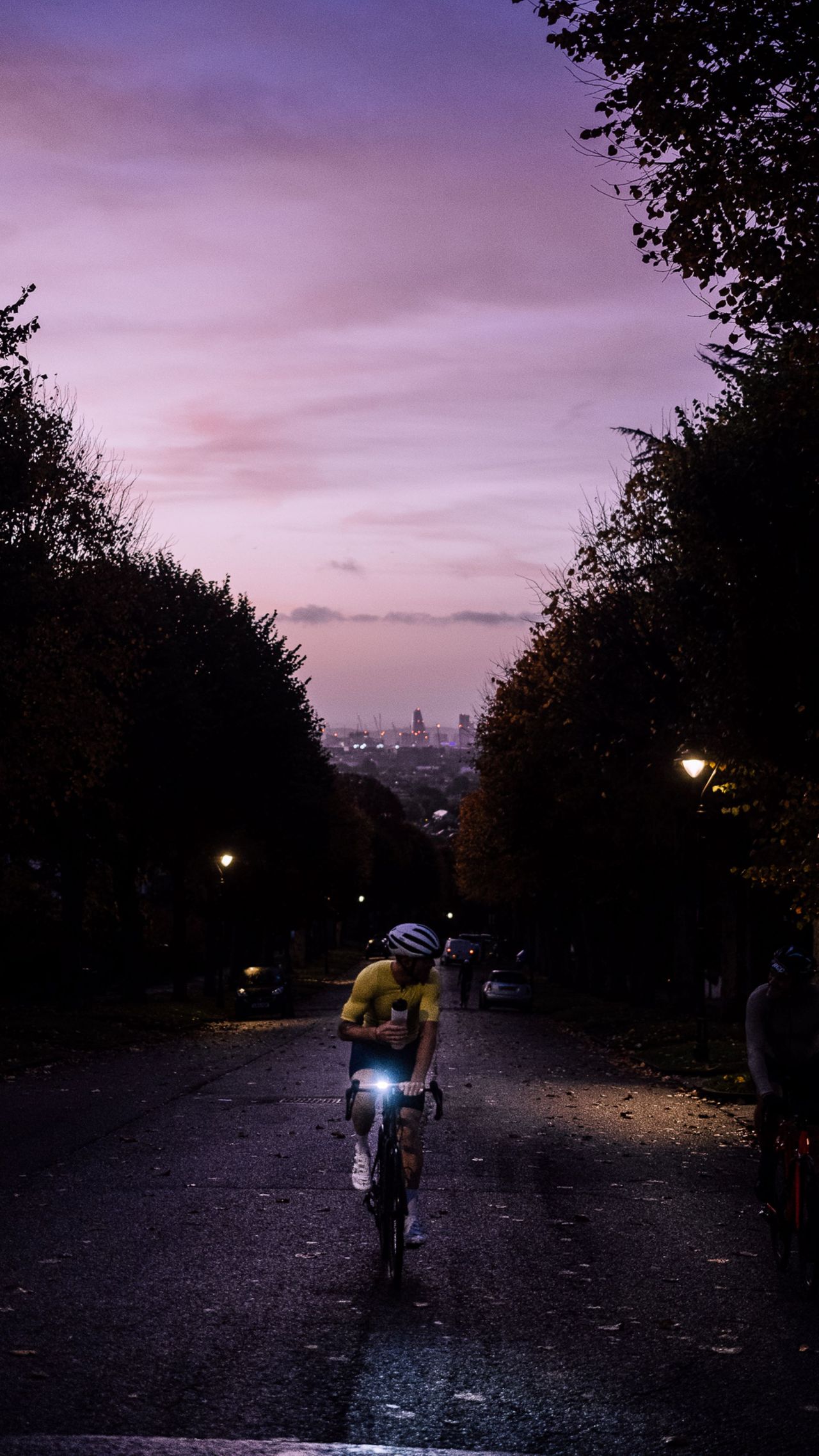 Actual Lord joins ultra-cyclist for London Everesting challenge ...
