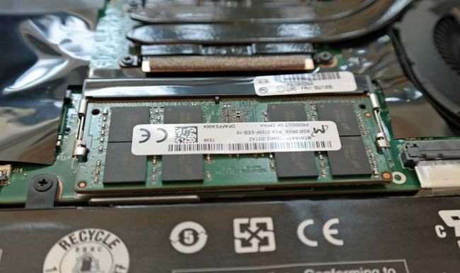 How to Upgrade Your ThinkPad T460s' RAM | Laptop Mag