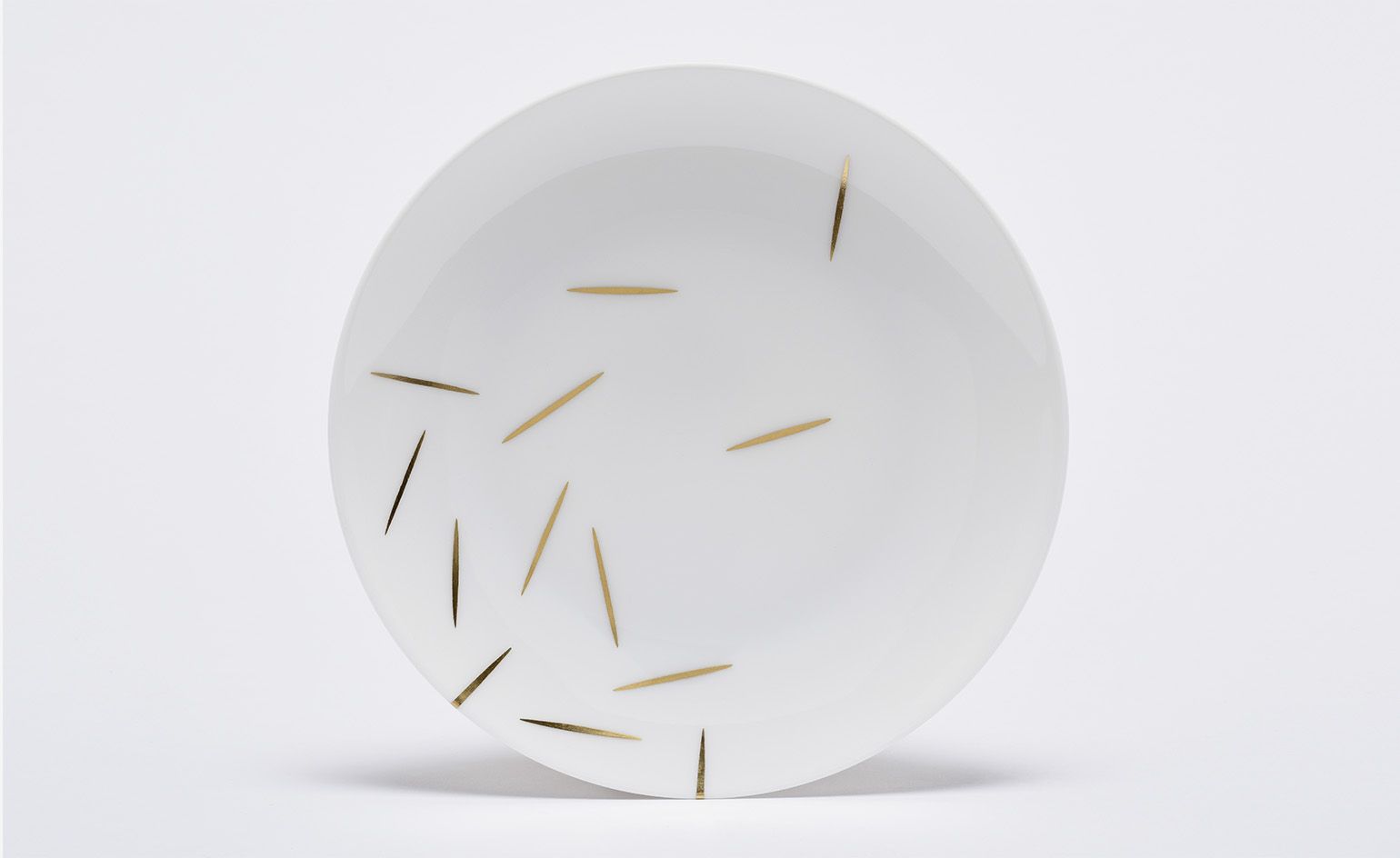 Frozen motion: Philippe Apeloig makes his mark on porcelain | Wallpaper