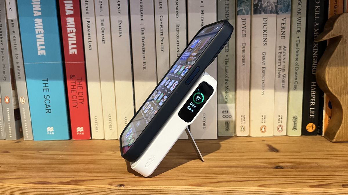 TORRAS MagSafe Power Bank review: Power up on the go | iMore