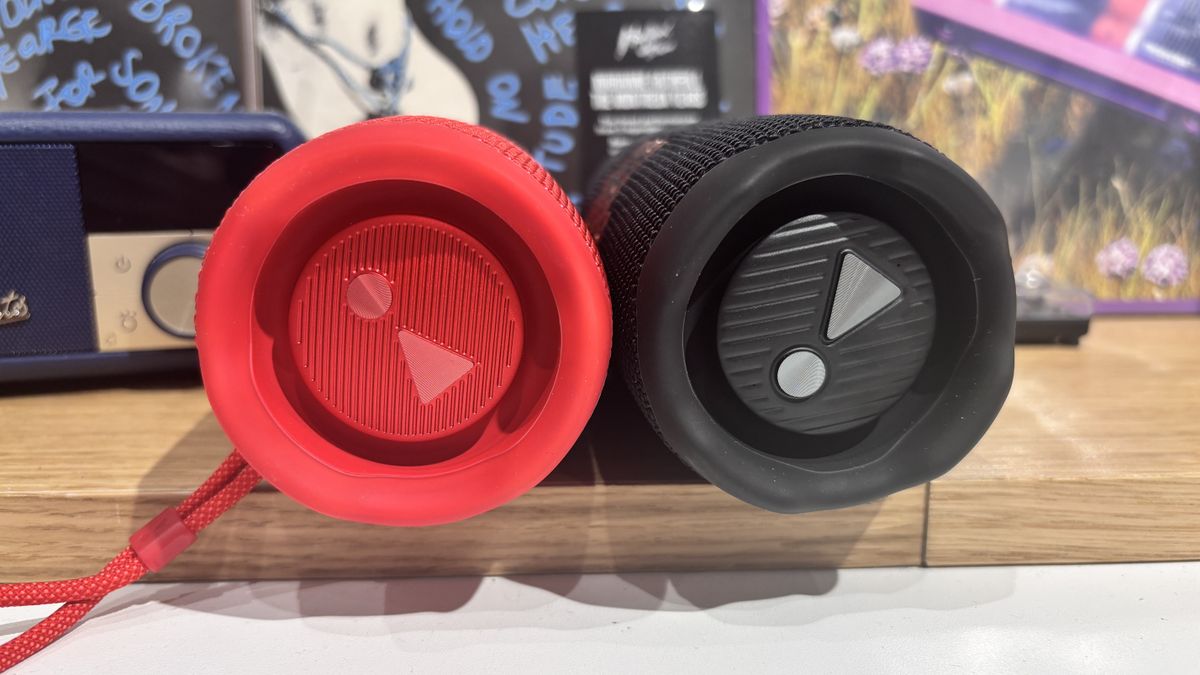 JBL Flip 7 vs JBL Flip 6: which five-star Bluetooth speaker is better ...