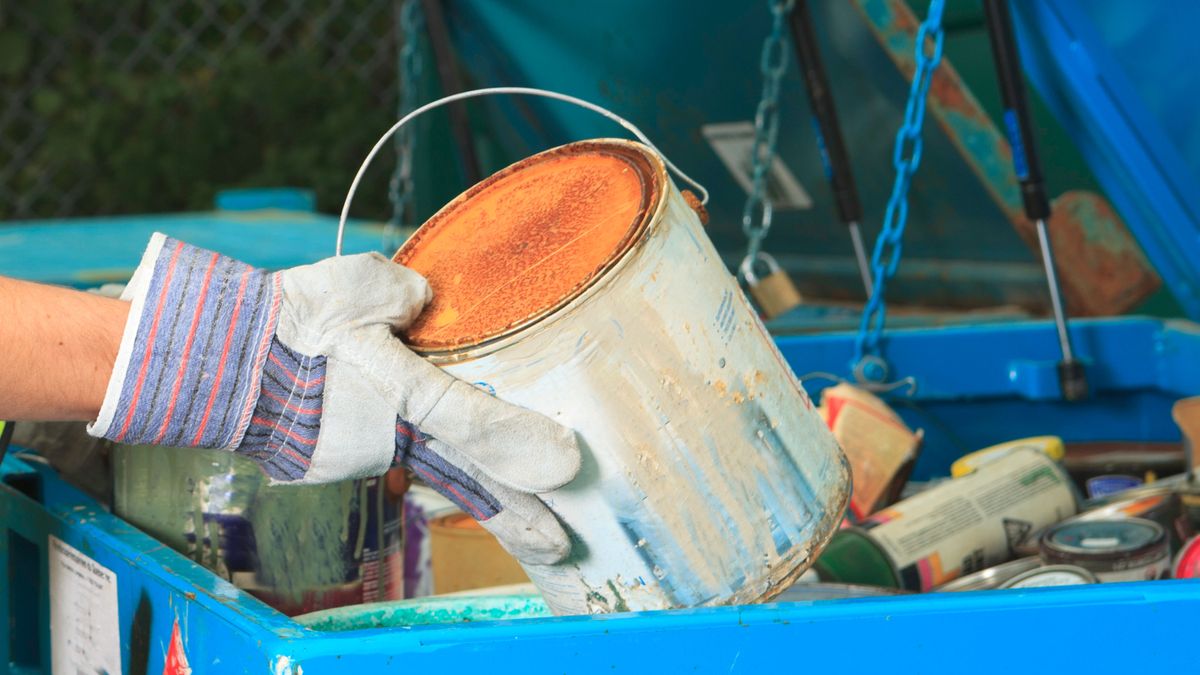 Recycling Building Materials: 7 Ways to Reduce Waste | Homebuilding