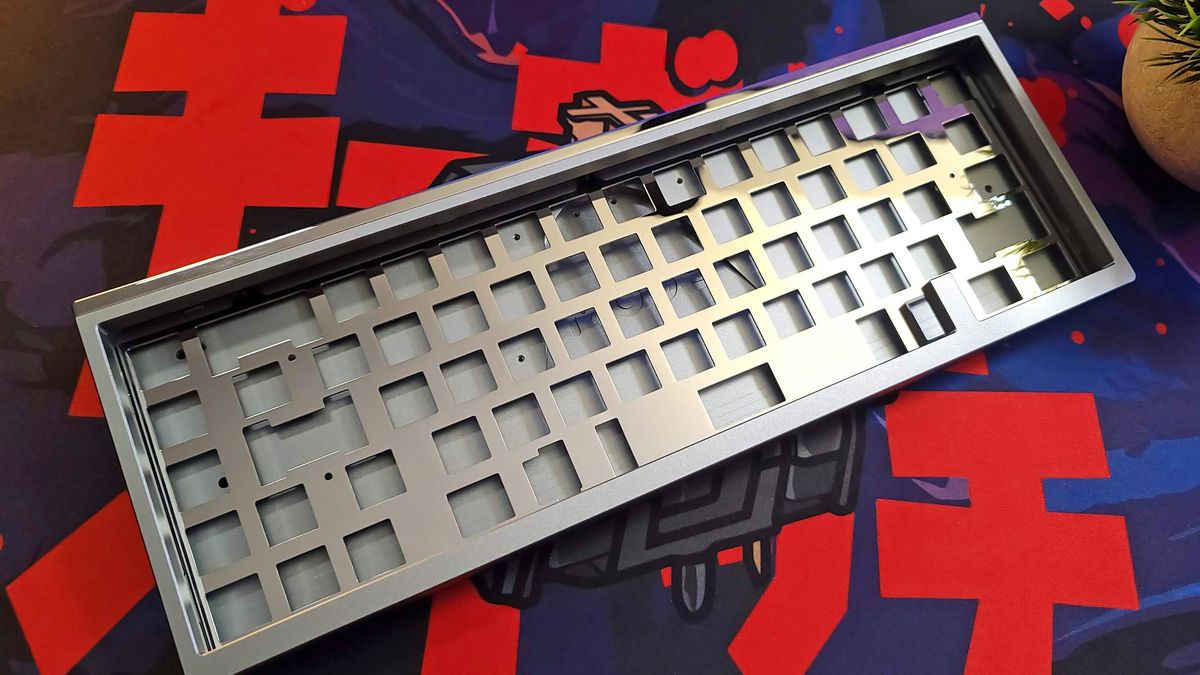 Mode SixtyFive Custom Keyboard Review: Exceptional Customization | Tom ...