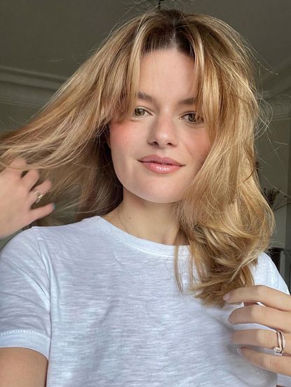 Curtain Bangs Have Taken Over—Here Are the Best Styling Tips | Who What ...