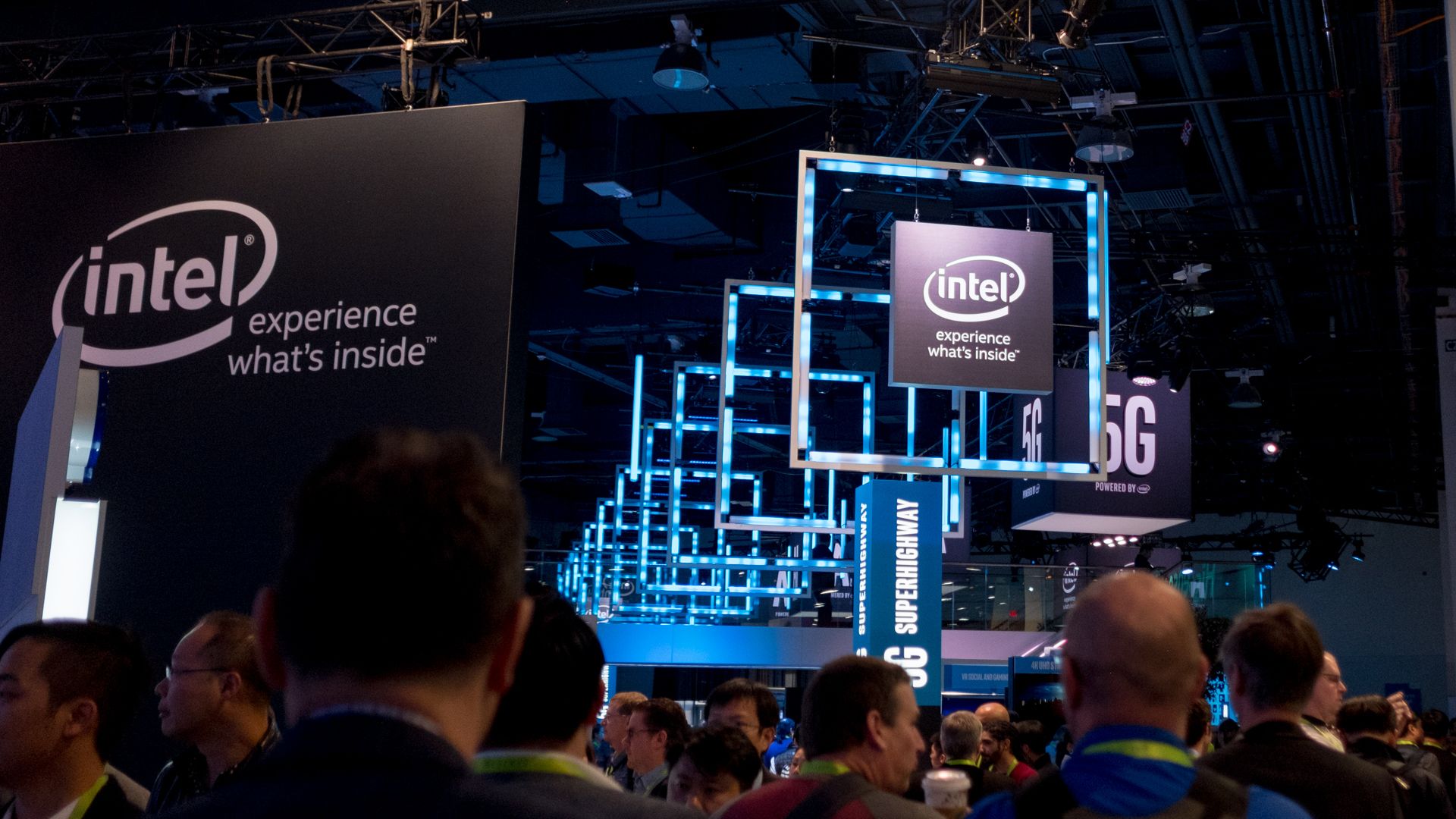 Intel's first graphics card prototype shows off 1.5 billion transistors ...