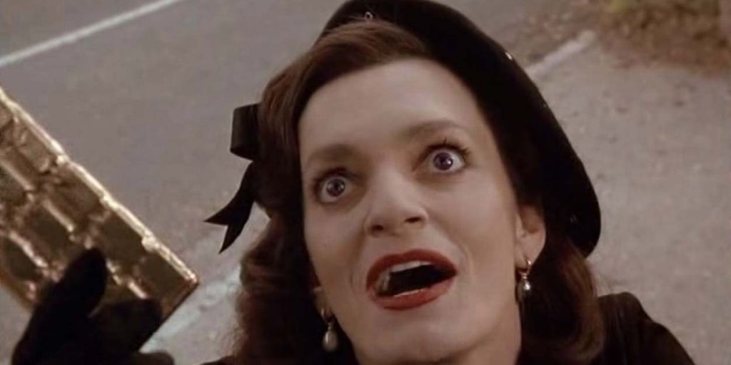 The Witches: 8 Cool Behind-The-Scenes Facts About The Anjelica Huston ...