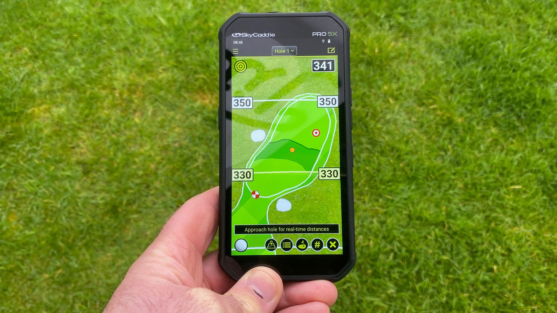 SkyCaddie Pro 5X GPS Review | Golf Monthly