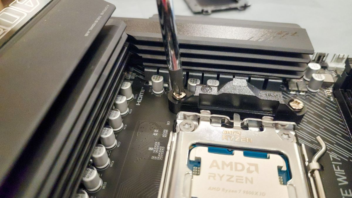 I just built an RTX 5090 gaming PC — here’s what I used and how to ...