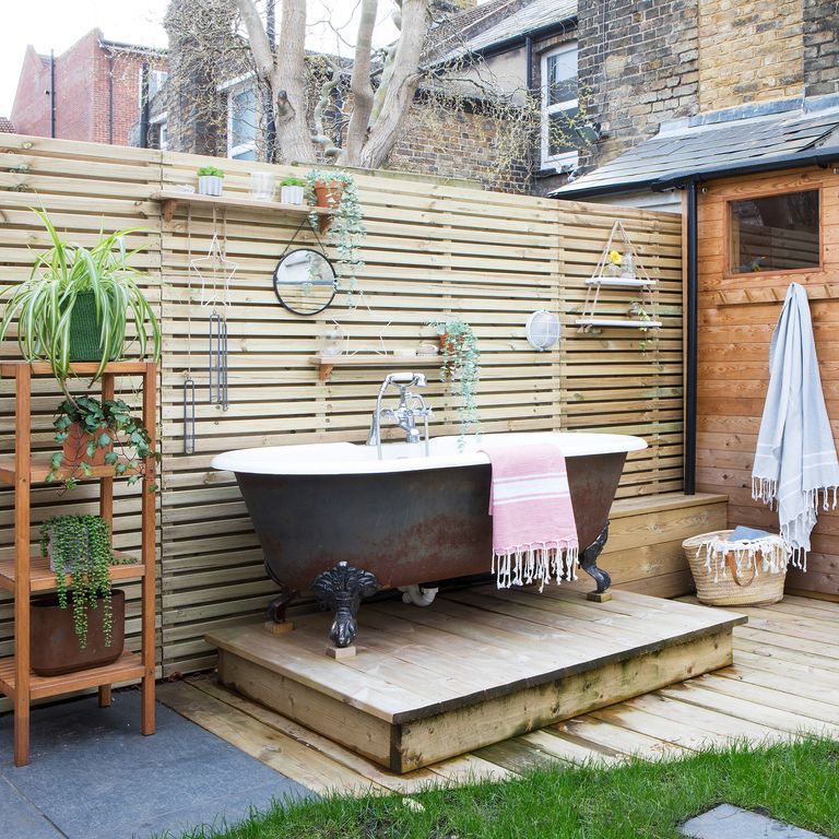 10 decking edging ideas to create a decorative border | Ideal Home