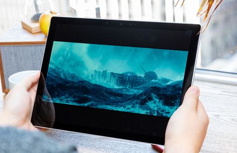 Microsoft Surface Pro 7 Review - Benchmarks and Specs | Laptop Mag