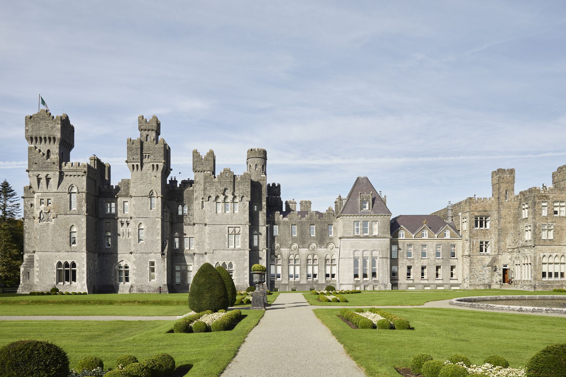 The Houses of Guinness: A real-life 'Succession' with privileged ...