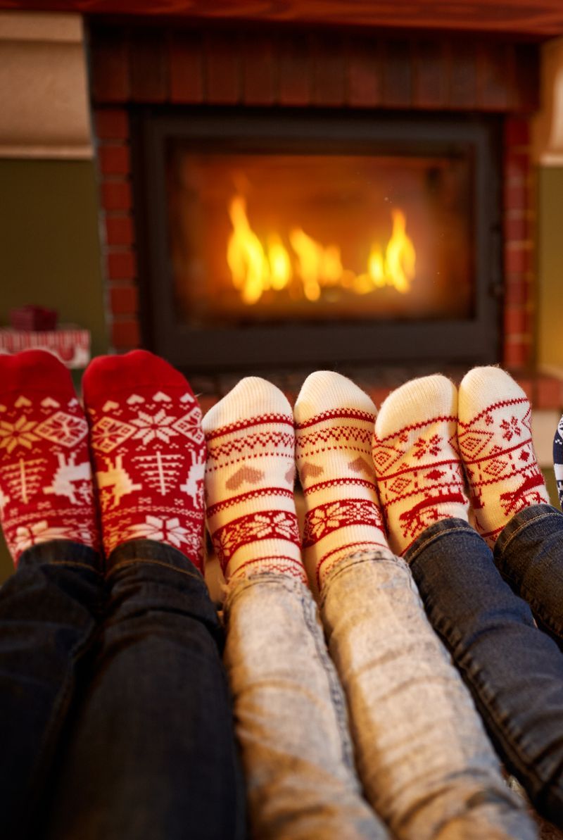 42 Best Christmas Party Theme Ideas 2020 | Holiday Party Ideas | Marie ...