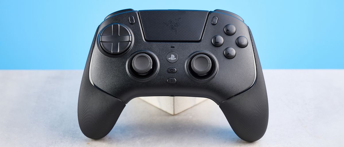 Razer Raiju V3 Pro review: More powerful than the DualSense Edge | Tom ...