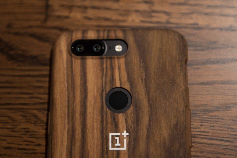 Here are all the official OnePlus 5T cases | Android Central