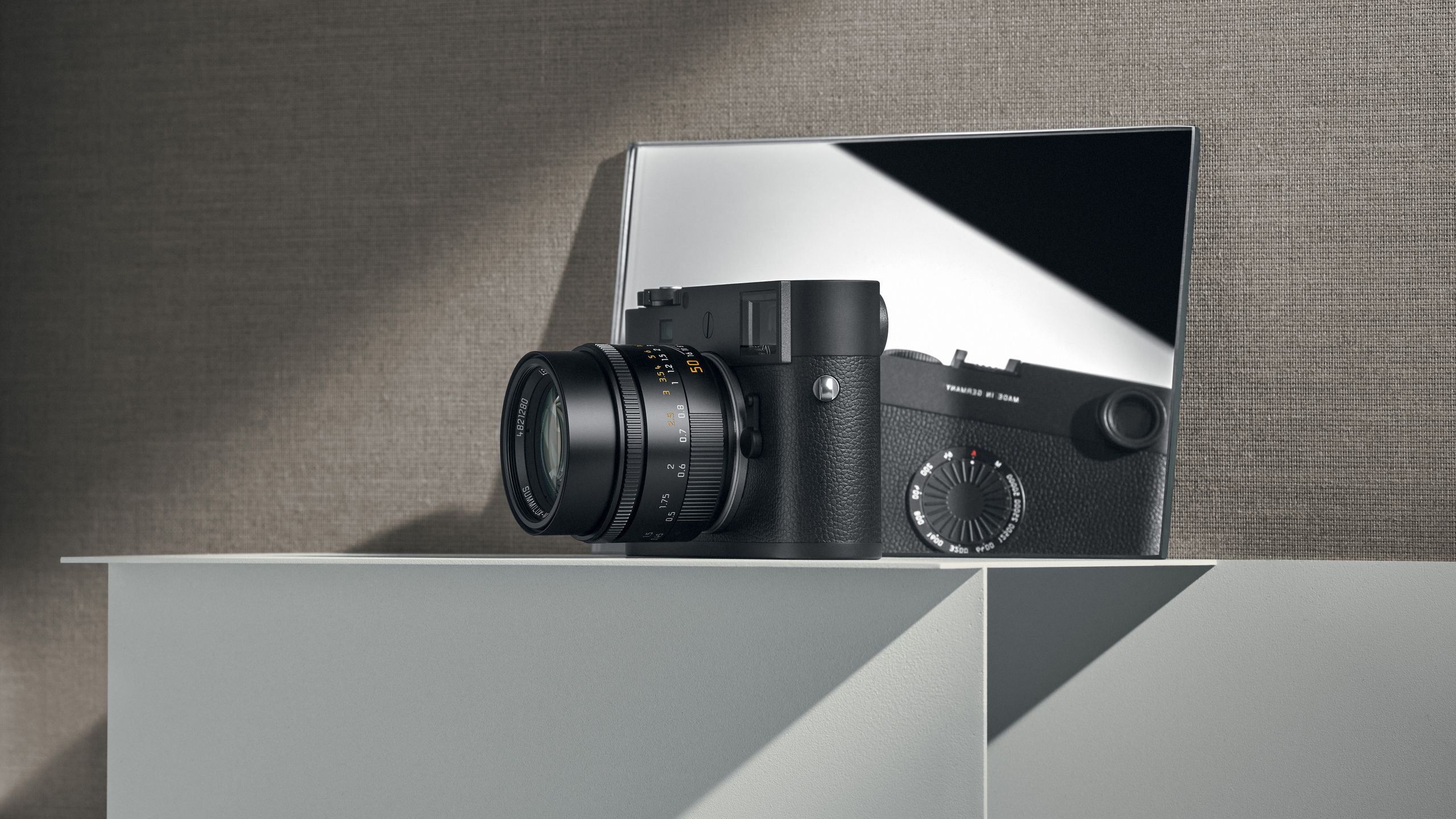 A $9,000 digital camera with no LCD screen? It's not a joke – the ...