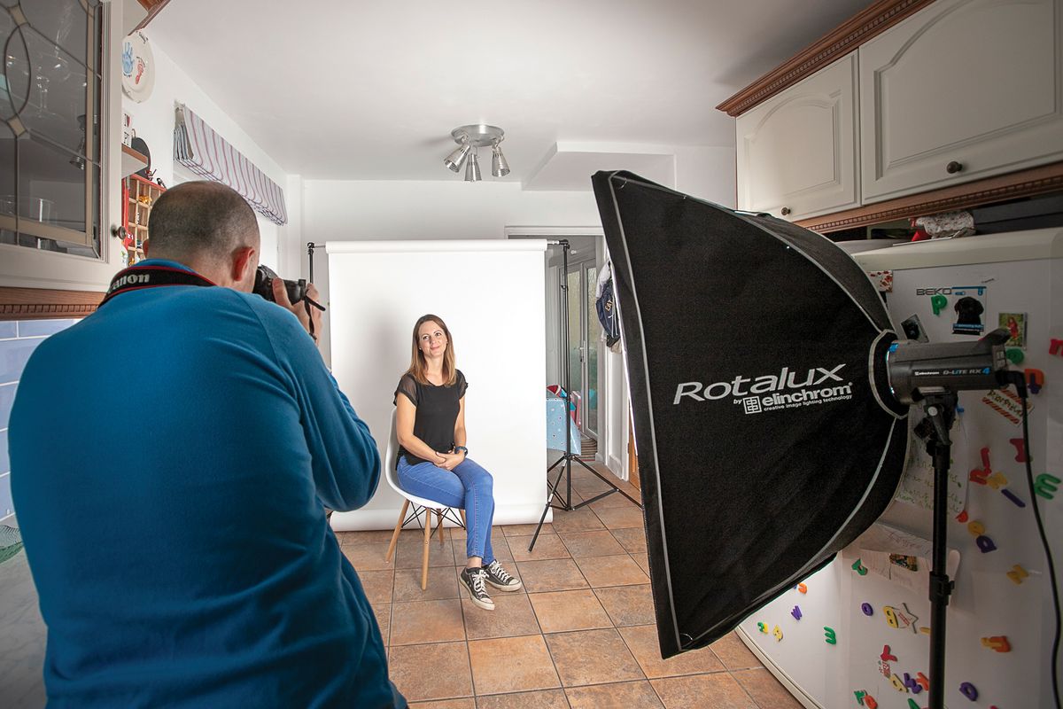 Home photography ideas: How to take high-quality headshots at home ...