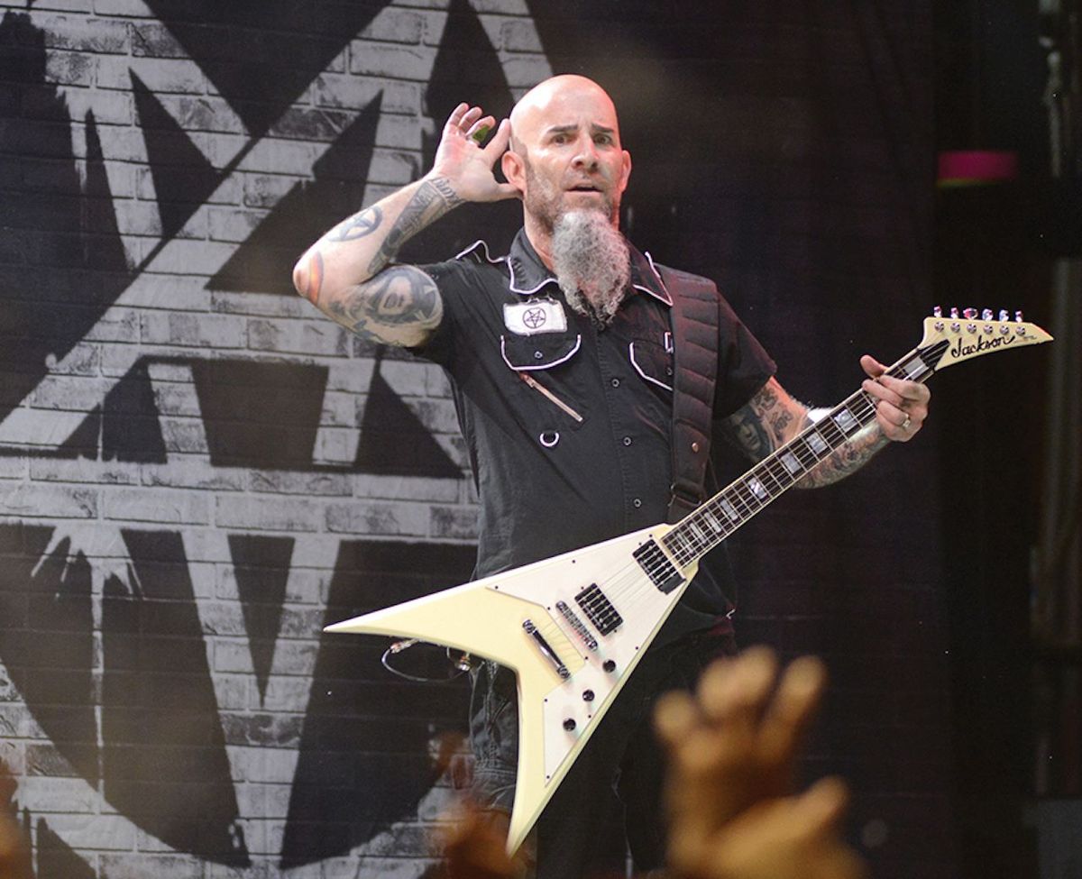 Live: Denver Riot Fest & Rodeo | Louder