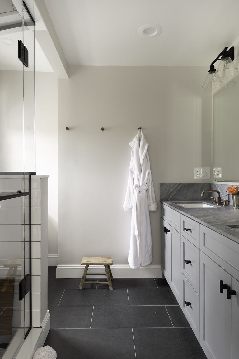 Farmhouse shower ideas 10 ways to freshen up in rustic style | Homes ...