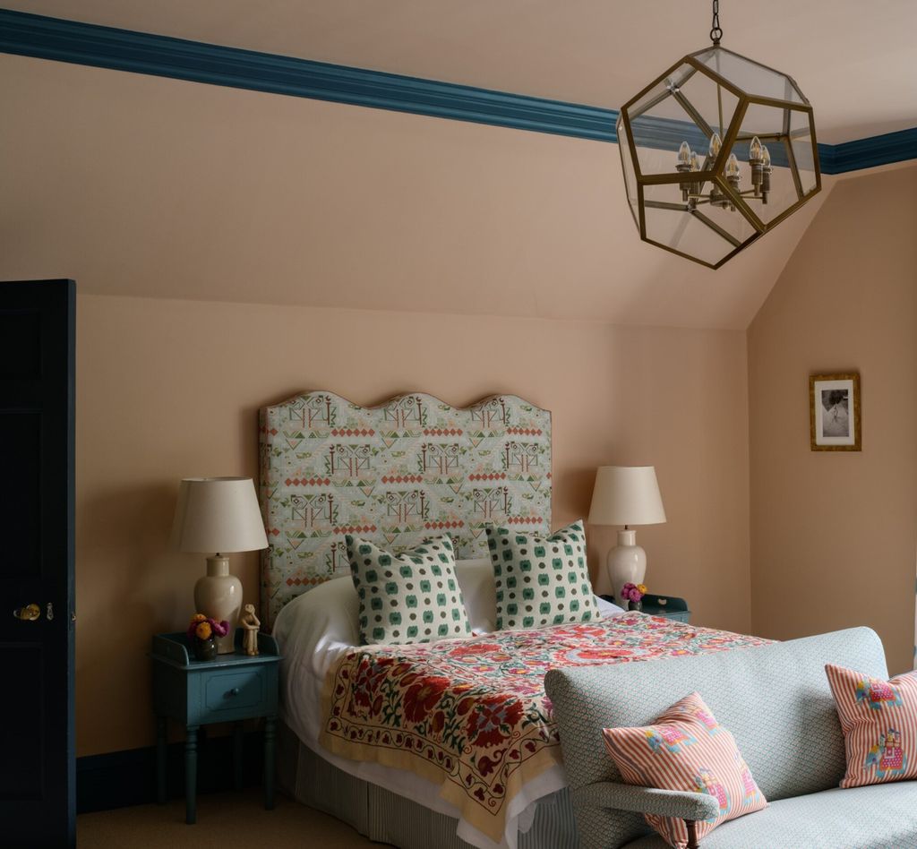 5 wall and trim color combos designers use to elevate rooms | Livingetc