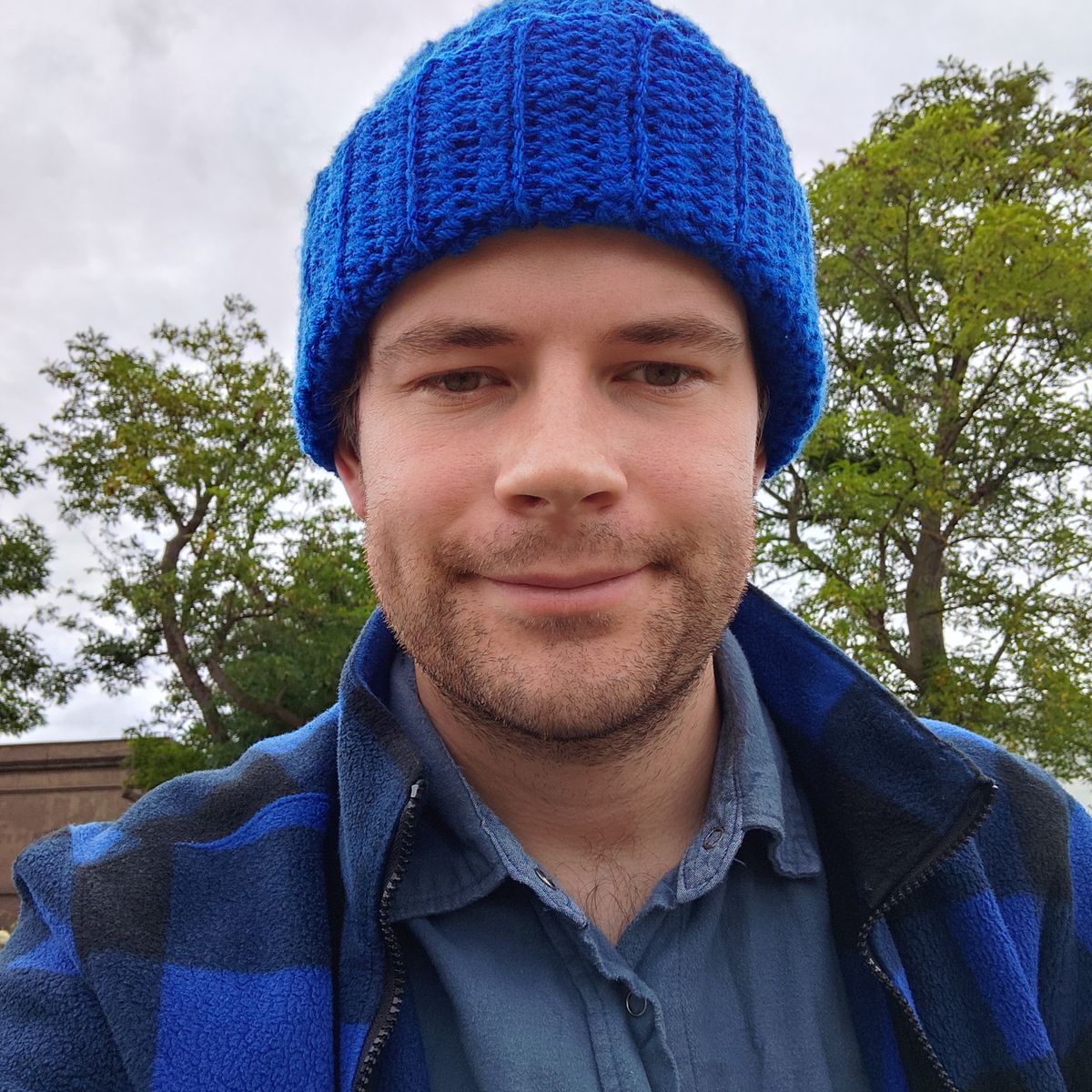 Asus Zenfone 10 review: powerful and pocketable but performative ...