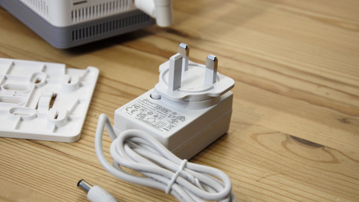 GL-iNet Puli AX Wi-Fi 6 Cellular Router review | TechRadar