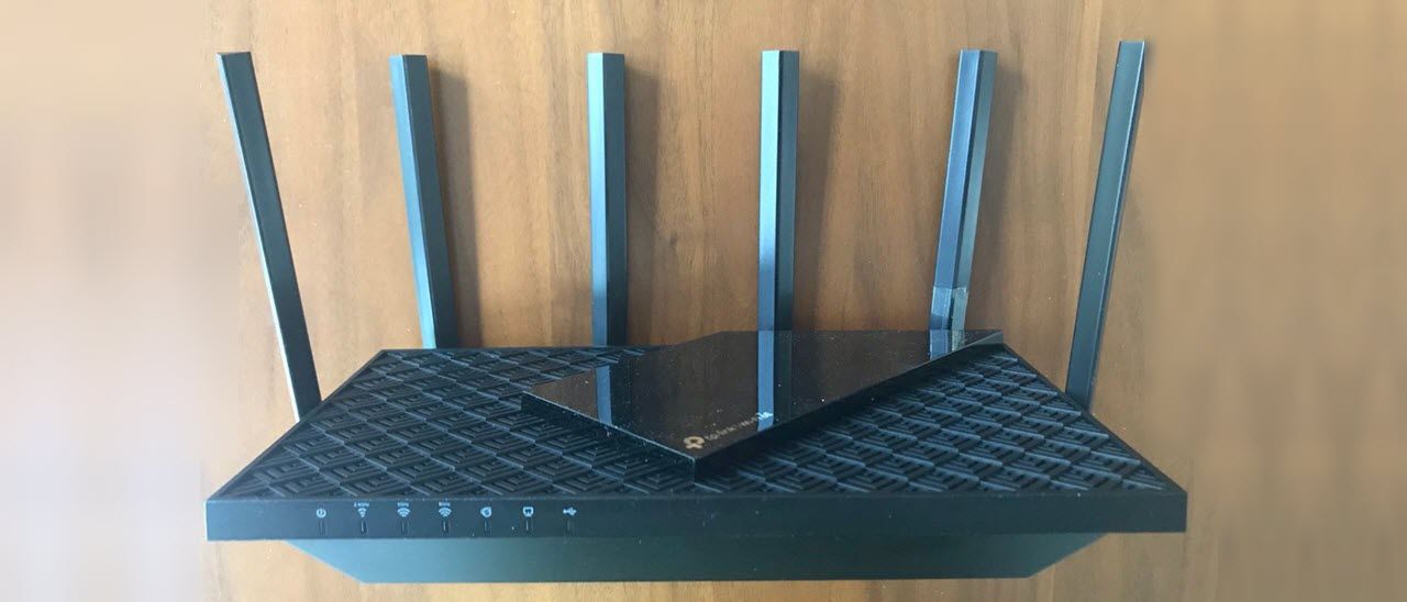TP-Link Archer AXE75 WiFi 6E Router Review: Mediocre Speeds, Phone-Only ...
