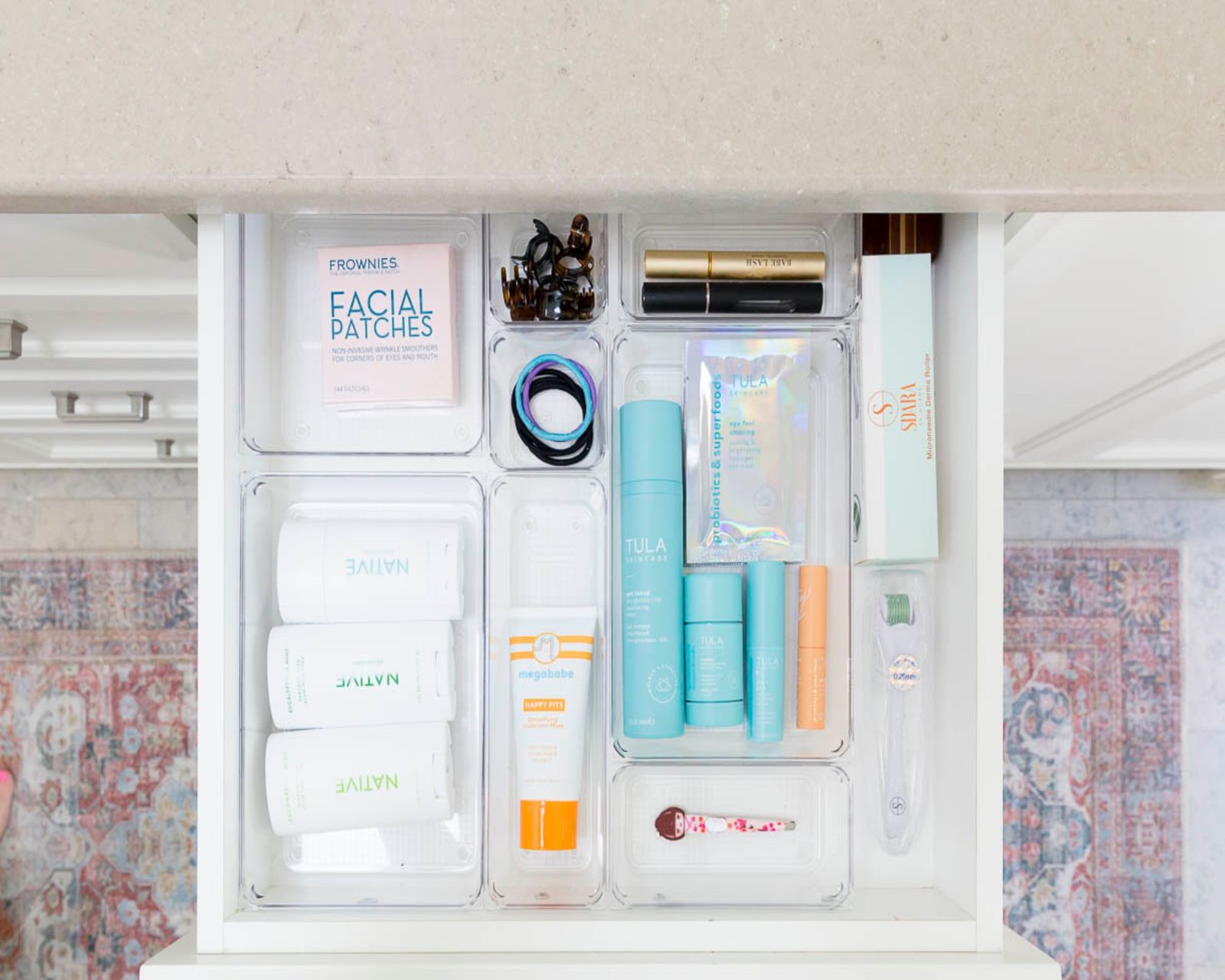 How to organize a vanity — 10 ways to tidy up | Real Homes