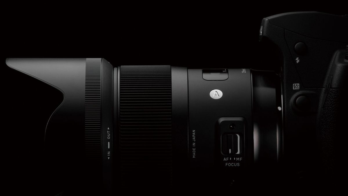 This pro photographer prefers a 35mm prime for portraits – and this is ...
