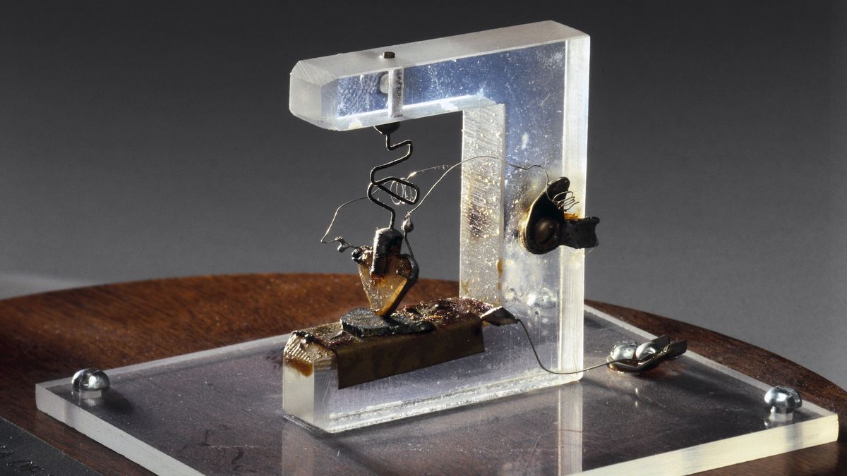 Science history: Invention of the transistor ushers in the computing ...