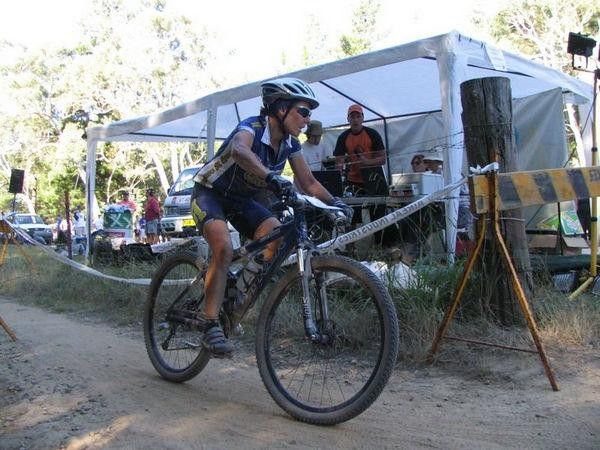 Nothin' to do but hit the dirt | Cyclingnews