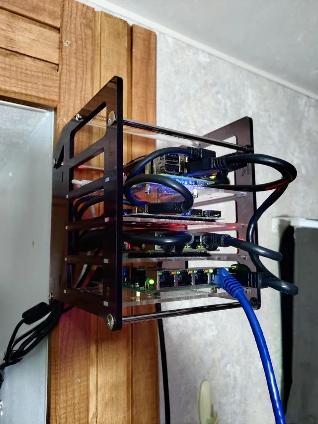 Raspberry Pi Bonded Router Boosts Speed for Rural Networks | Tom's Hardware